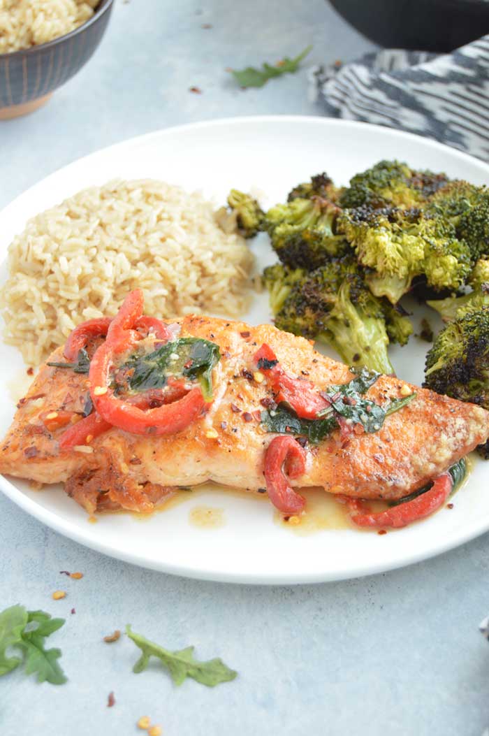 Pan-Seared Salmon in Roasted Red Pepper Sauce - Afitcado Recipe